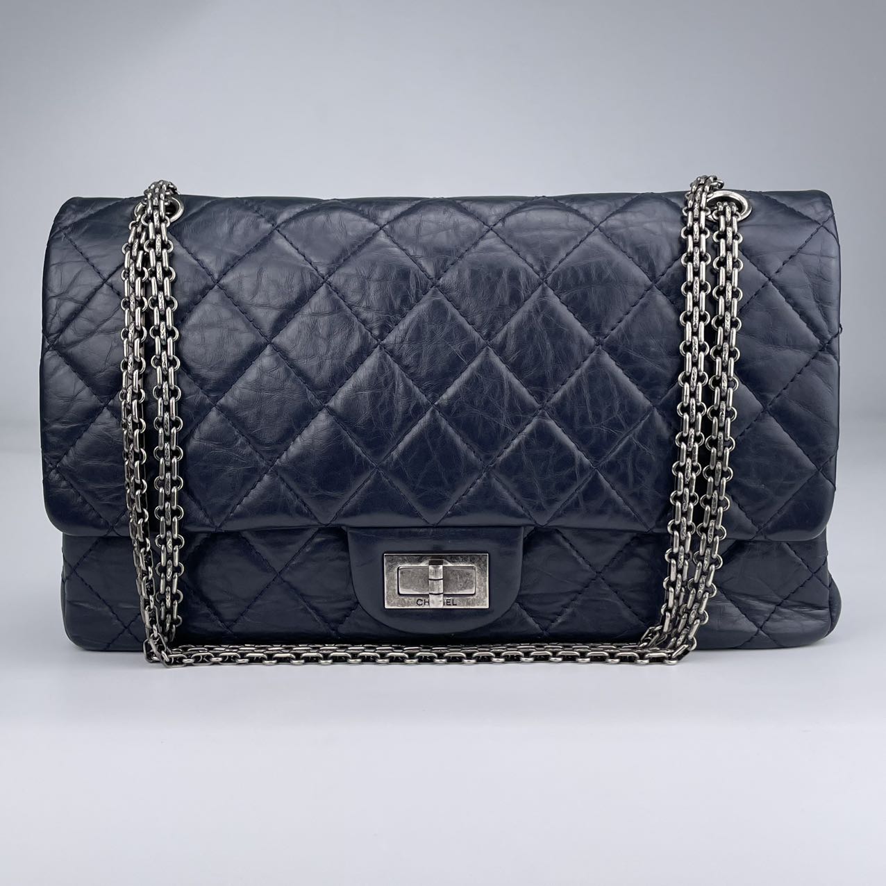 Chanel 2.55 Reissue Chain Shoulder Bag[Used] – Vintage Velaa
