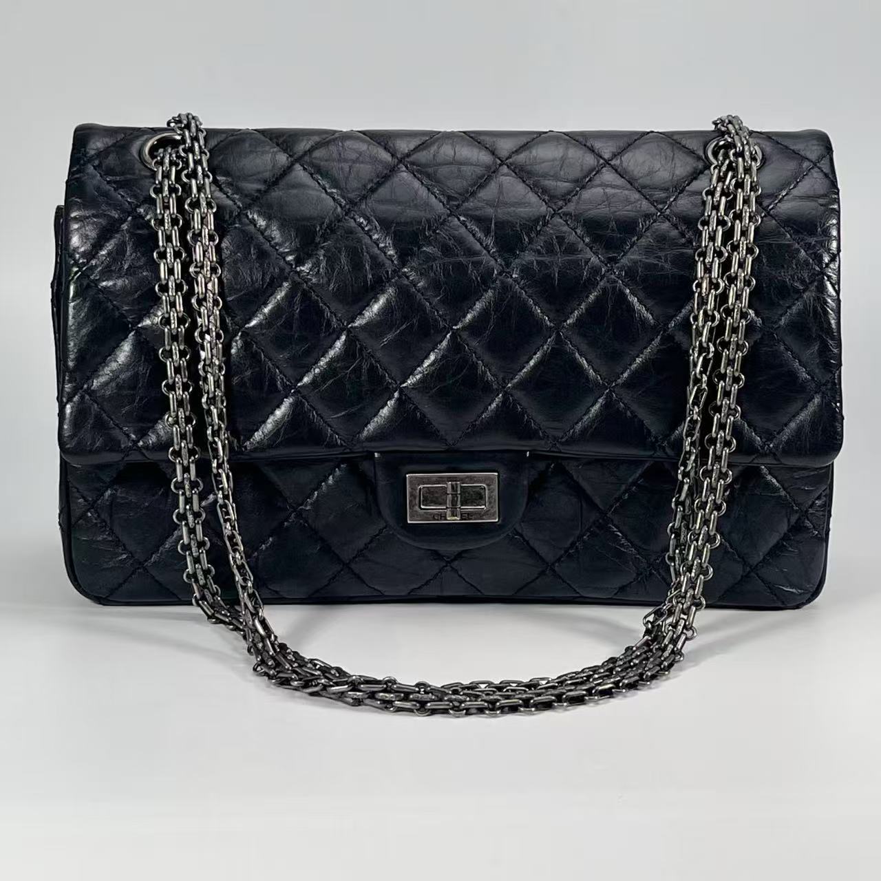 CHANEL Black AGED Calfskin 2.55 Shoulder Bag [Used] – Vintage Velaa